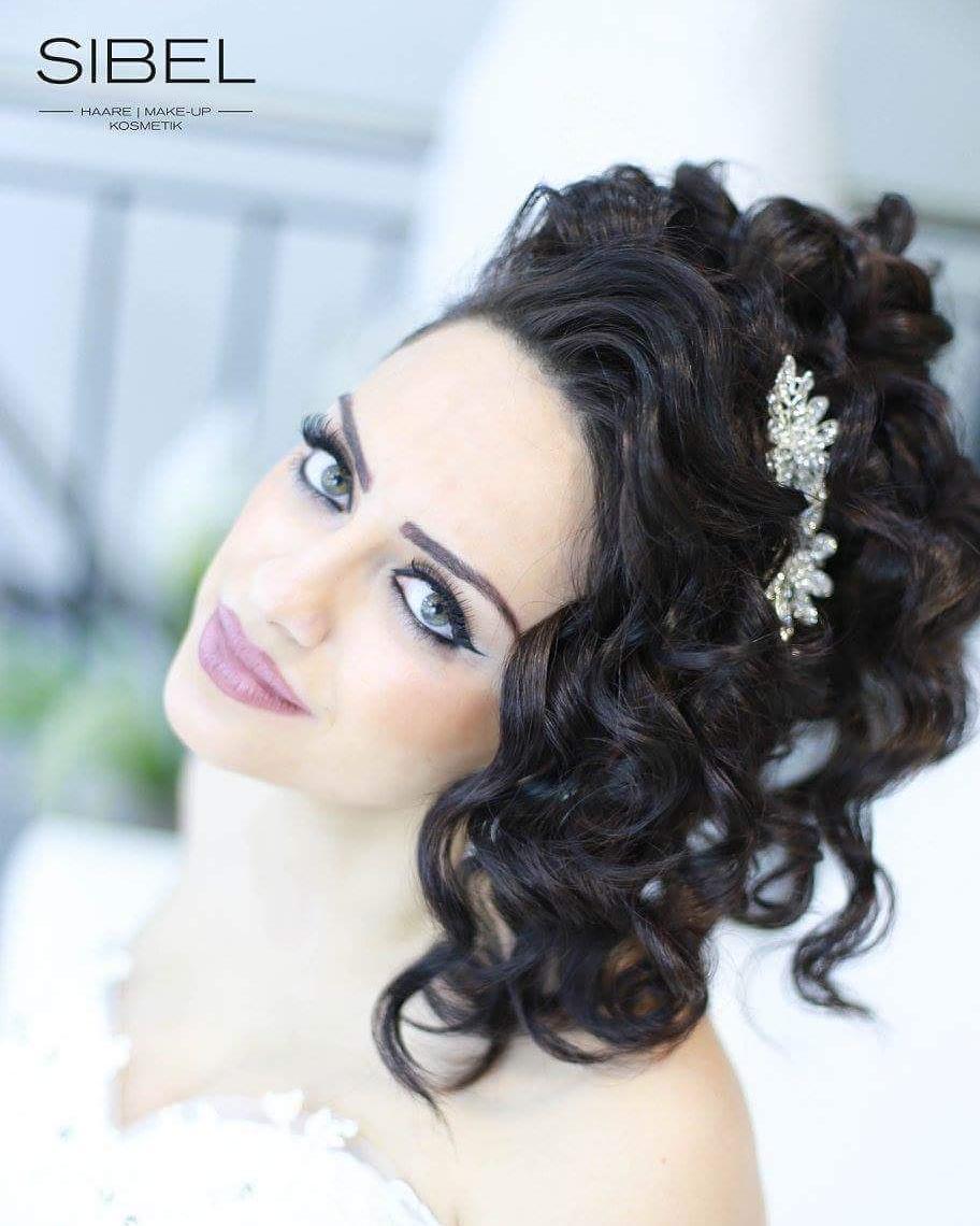Hochsteckfrisuren – Sibel – Haare | Make-Up | Kosmetik